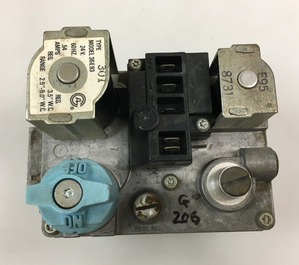 White Rodgers Gas Valve 36E93 301 Carrier EF32CB197A Natural Gas used # ...