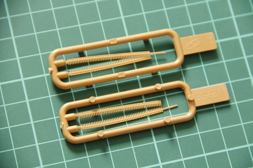 ICM 35638 - 1/35 German Infantry Weapons and Equipment, WWII, plastic ...