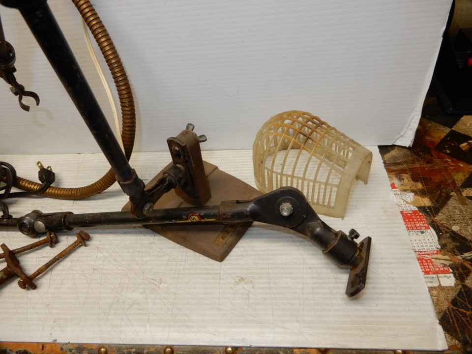 ASSORTED VINTAGE ARTICULATING INDUSTRIAL TABLE WORK TASK LAMP PARTS | eBay