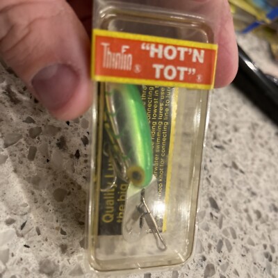 NEW ~ Storm Hot'n Tot ~ H149-HB ~ Fishing Lure LIME Green HERRINGBONE ...