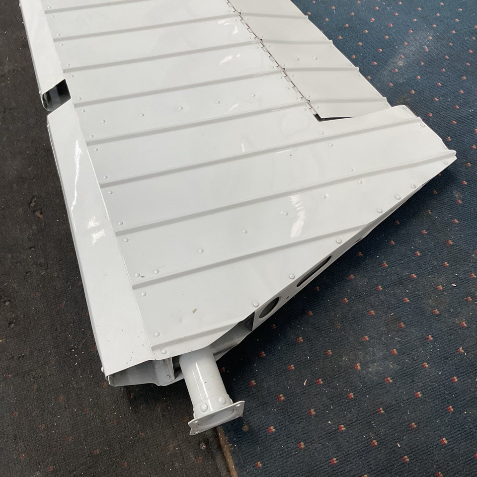 Cessna 172 RH Elevator & Trim Tab P/N 0593000-4 | eBay