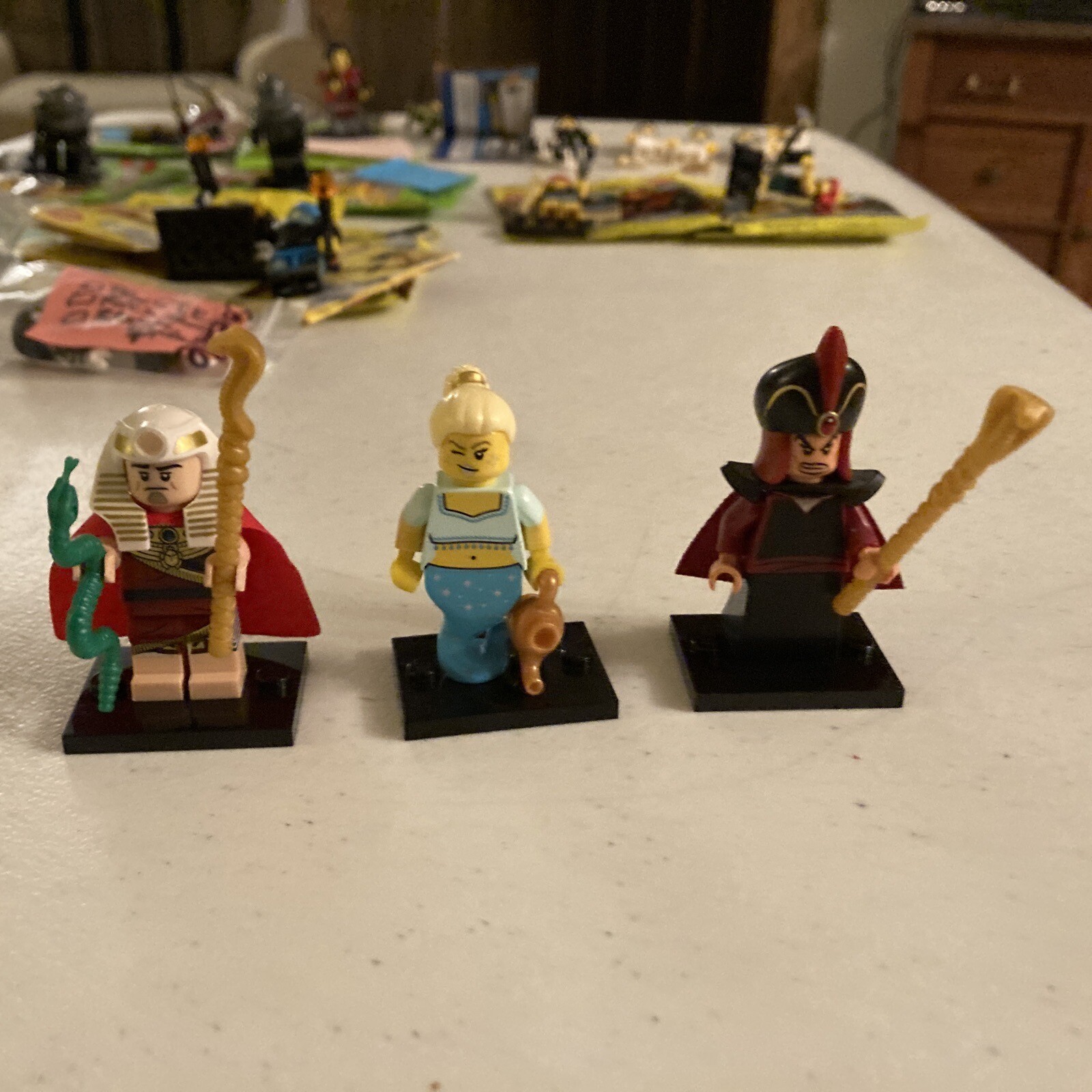 LEGO King Tut Genie Girl JAFAR Disney Series 16 12 1 Minifig Batman ...