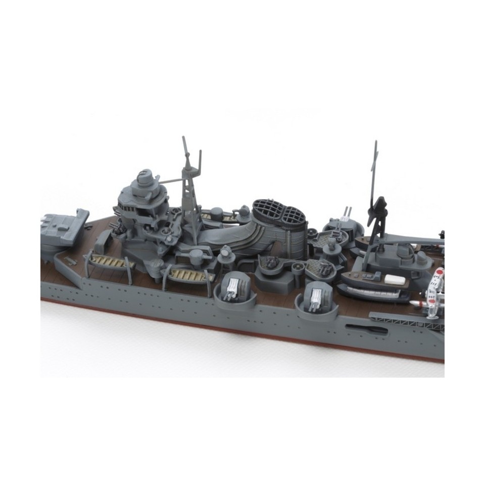 TAMIYA Water Line Series 1/700 Tamiya Japanese Light Cruiser - Mogami ...