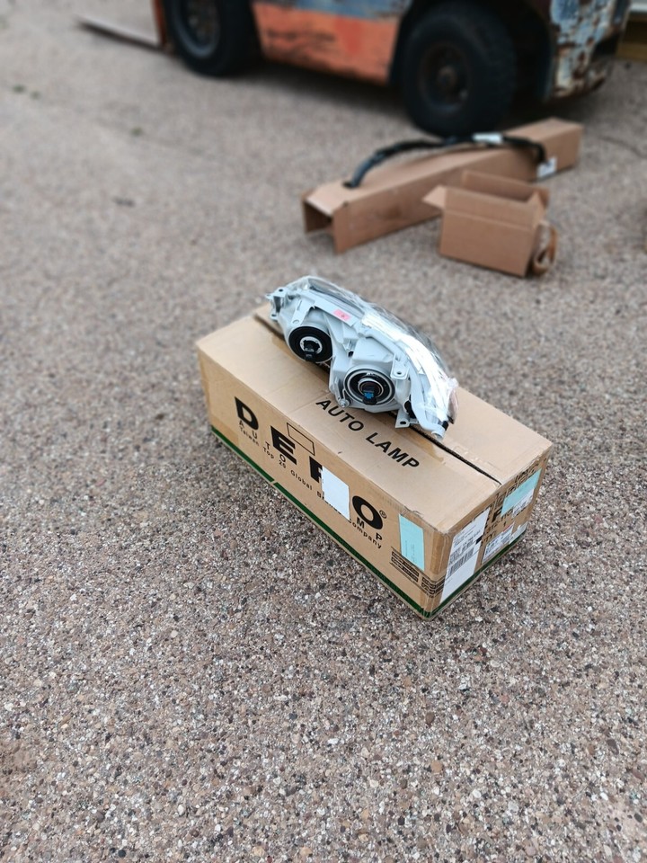 DEPO Auto Parts 31211C8RAC2 Lighting - Exterior - Headlight Assembly | eBay