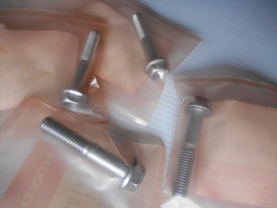 HONDA GENUINE FLANGE BOLTS (8x45mm) ----- 90109-MR7-000 (x4) | eBay ...