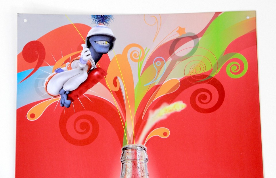 Tabella Pubblicitaria di Latta Coca Cola con Logo e Slogan Poster ...