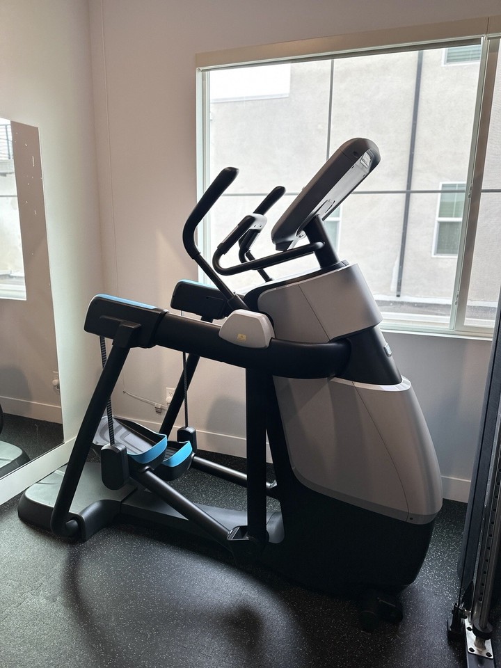 Precor AMT 835 with Open Stride Adaptive Motion Trainer P30 Console | eBay