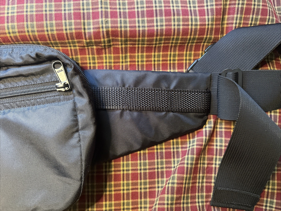 BIANCHI INTERNATIONAL CCW FANNY WAIST PACK REVOLVER HOLSTER HANDGUN ...