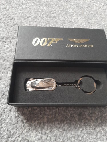 OFFICIAL NO TIME TO DIE ASTON MARTIN VALHALLA SILVER KEYRING JAMES BOND ...