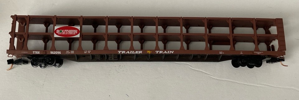 MICRO TRAINS N Scale SOUTHERN 89' TRI-LEVEL OPEN AUTO RACK Southern ...