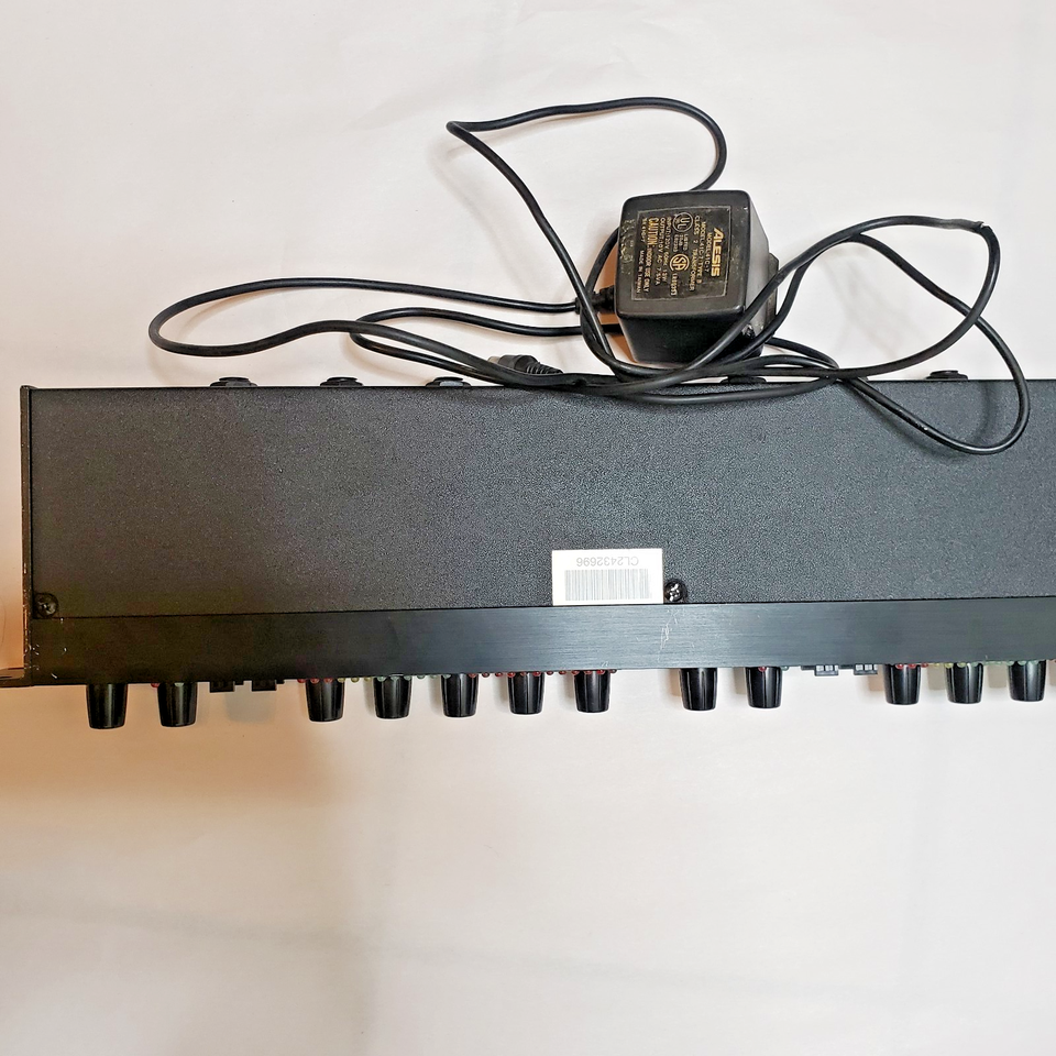 ALESIS 3630 RMS/Peak Dual Channel Compressor Limiter With Gate w/ Power ...