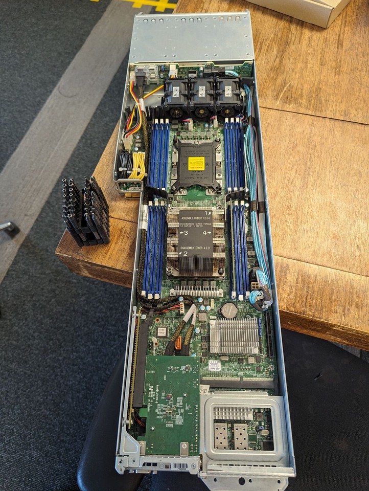 QTY 8x 1U X11DPFR-SN Skylake Servers 4U 8x U2 NVME Bays 16x Xeon 6130 ...