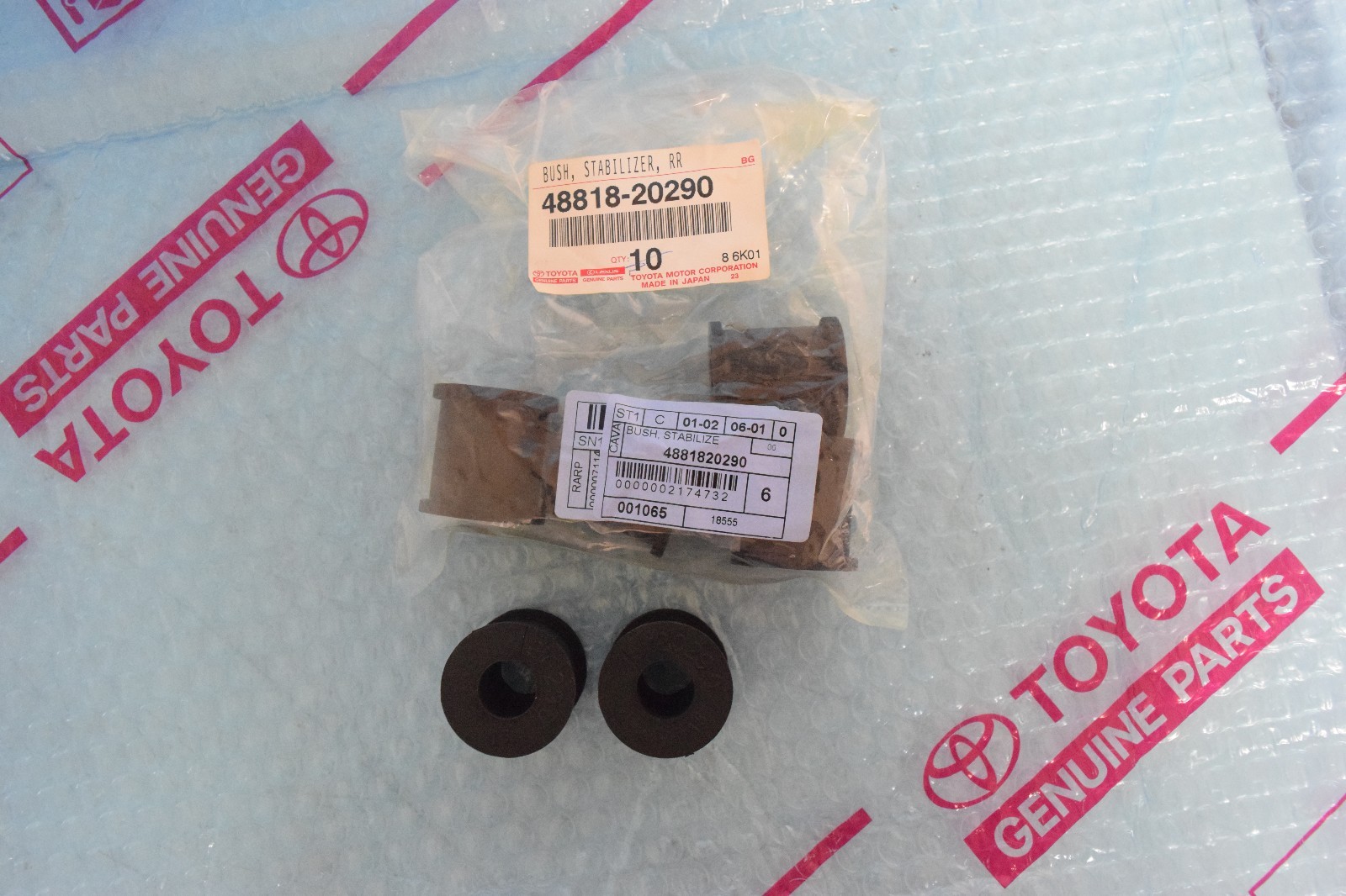 LEXUS RX300 99-01 GENUINE REAR SWAY STABILIZER BAR BUSHING 48818-20290 ...