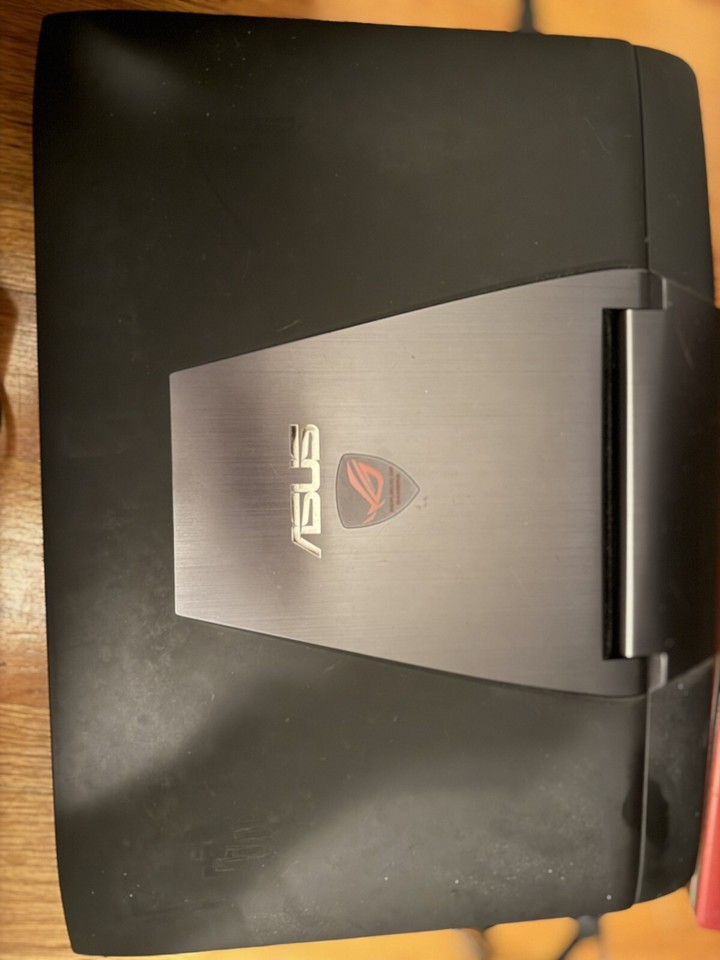 ASUS ROG G751JT 17.3", i7-4710HQ, GTX 970m, 256GB SSD, 2TB HD, 32G ...