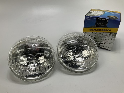 (2) Pilot 4511 Aviation Tractor Headlight Light Bulb 30W 6V PAR36 Lamp ...