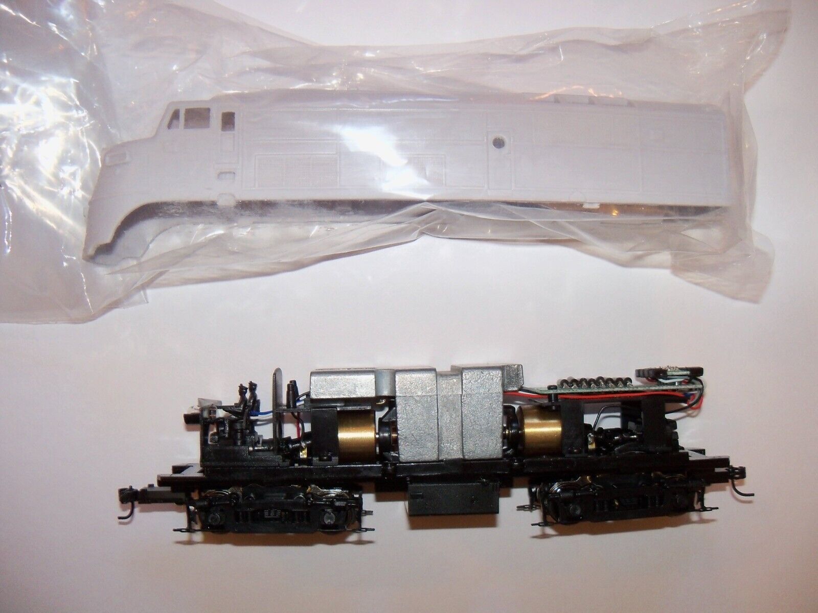 Life-Like Proto 2000 FA-2 Drive with Baldwin Babyface Shell