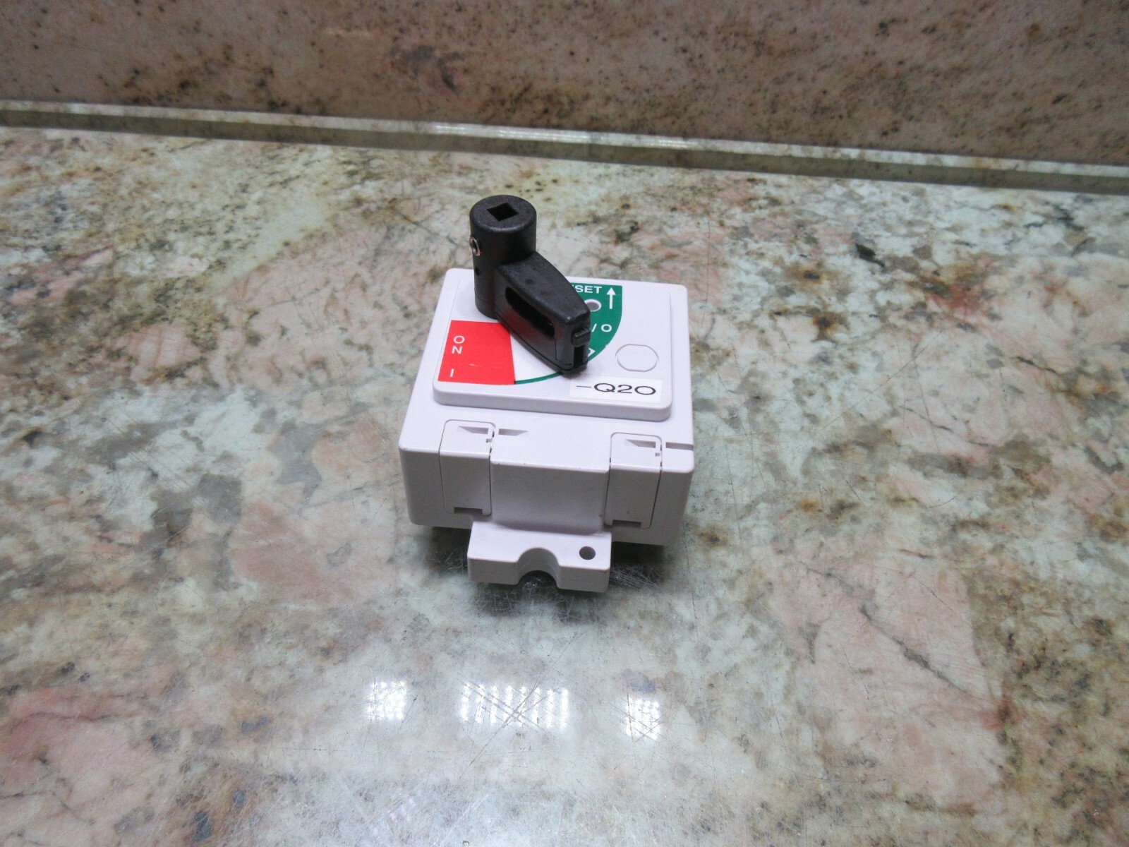 ALLEN BRADLEY ON/OFF TRIP SWITCH 070724-1 ROFIN SINAR UW-150 LASER ...