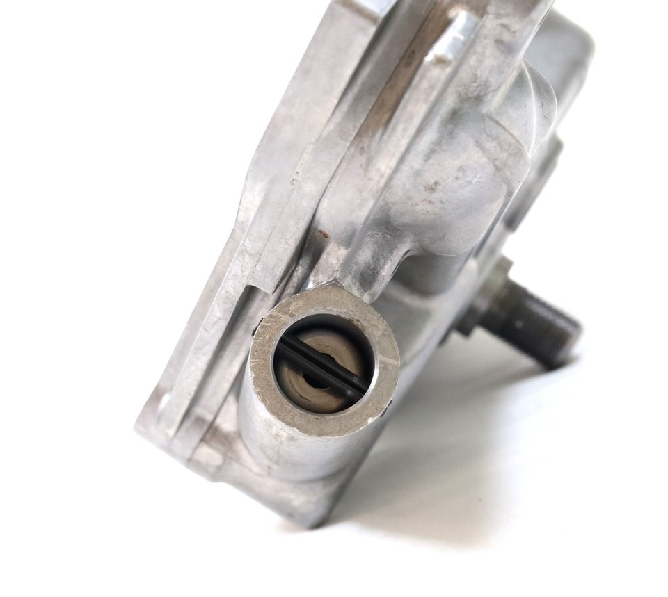 Genuine GM 12644591 Engine Oil Pump 2011–2016 Chevy GMC LML 6.6L ...