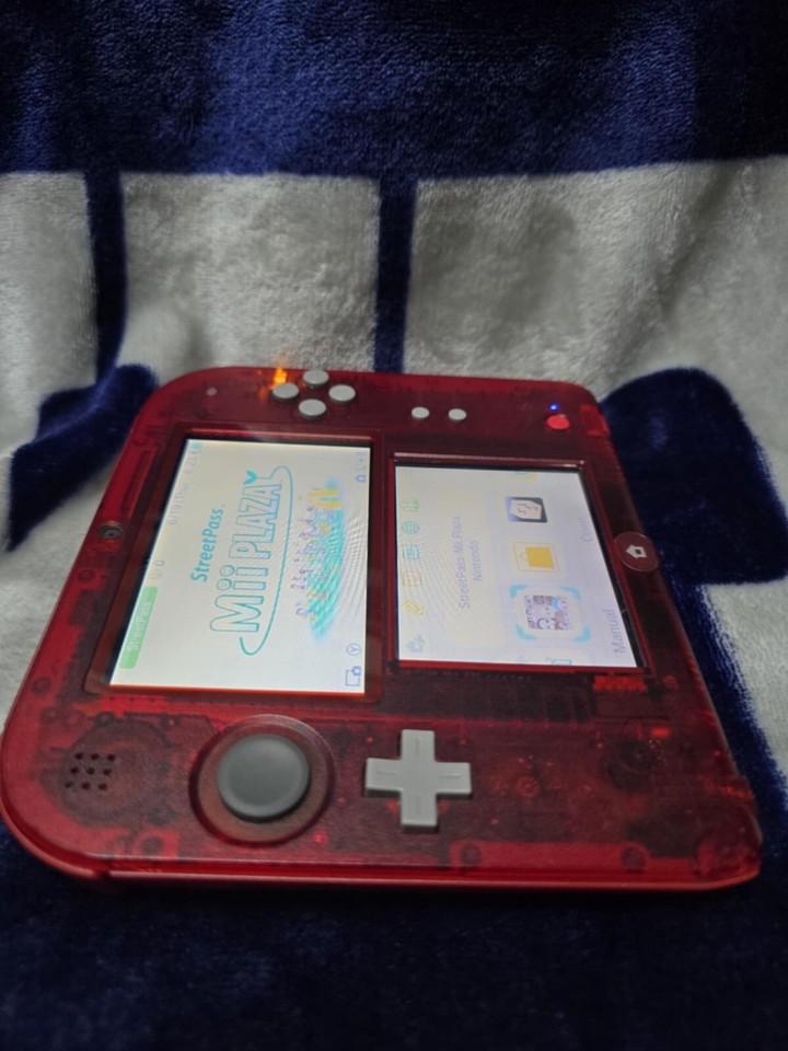 Nintendo 2DS - Crystal Red Console 4gb - USA English, Authentic Great ...