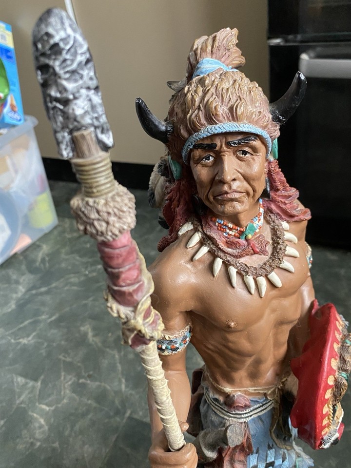 Large Resin Native American Indian Figure highly detailed very good ...