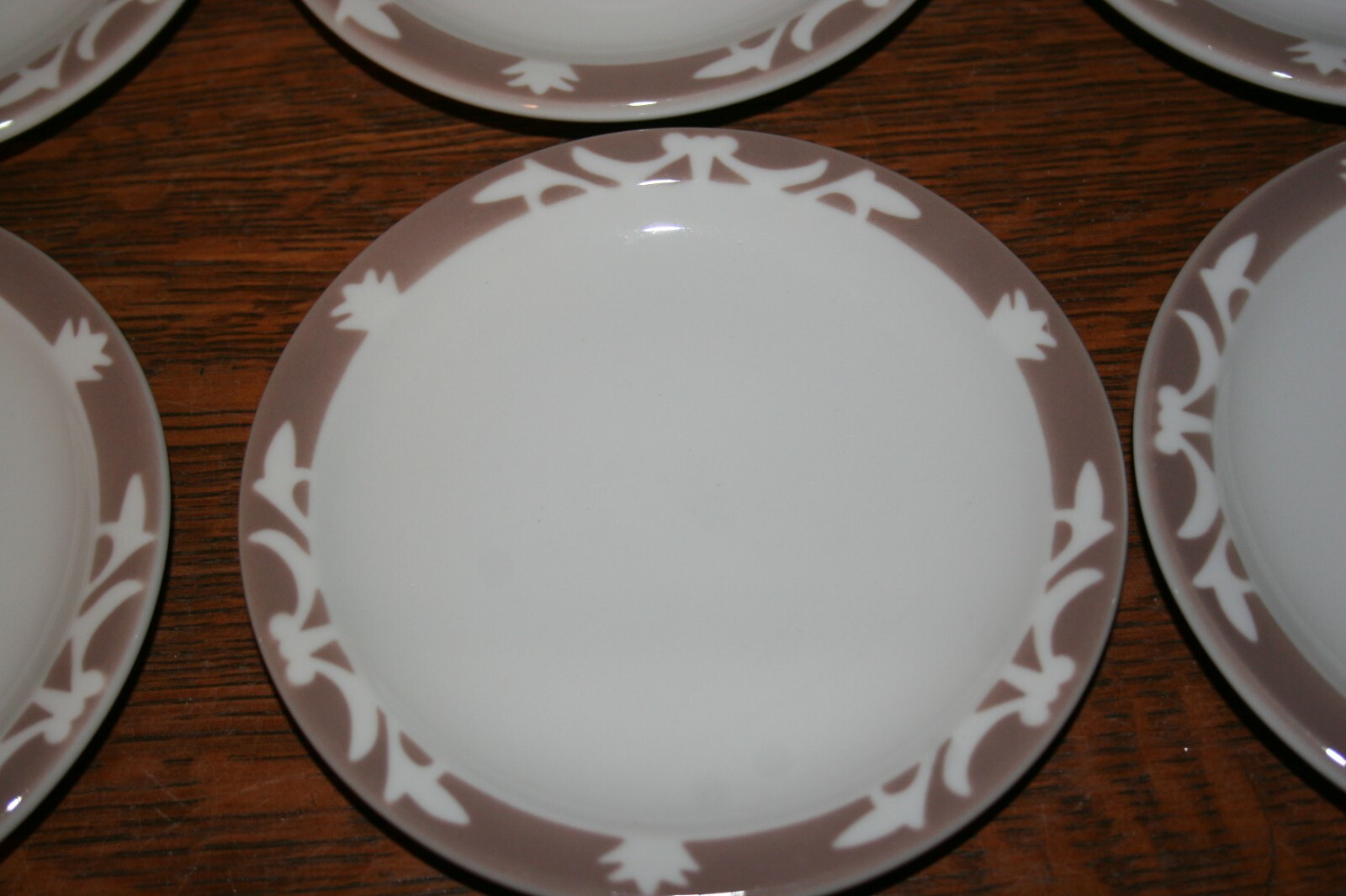 6-VINTAGE SYRACUSE CHINA NUTMEG SMALL BREAD PLATES RESTAURANT WARE(5-1/ ...