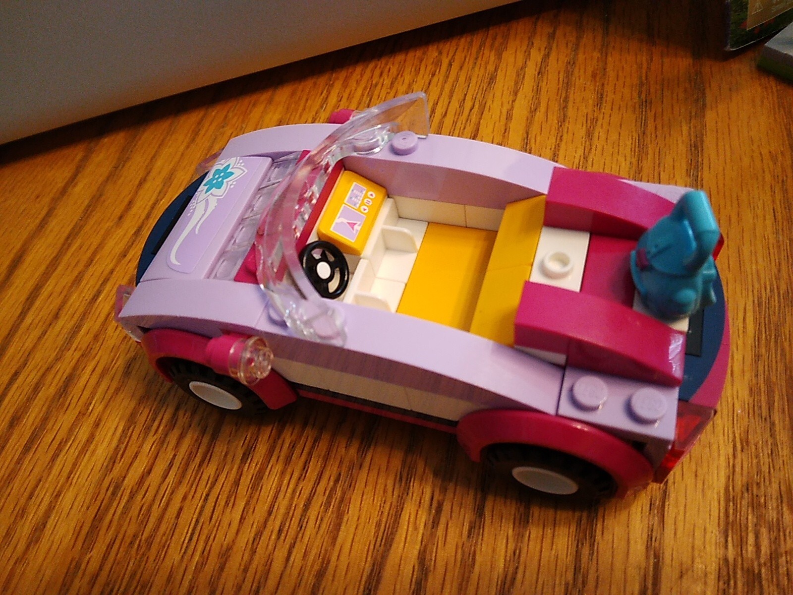 41013 LEGO Complete Friends Emma's Sports Car 100% Complete w/minifig ...