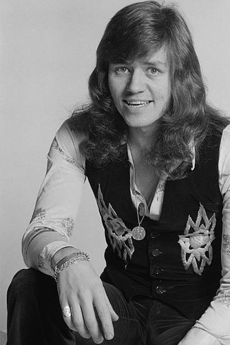 Singer And Drummer Bev Bevan Of British Rock Group 1975 MUSIC OLD PHOTO ...