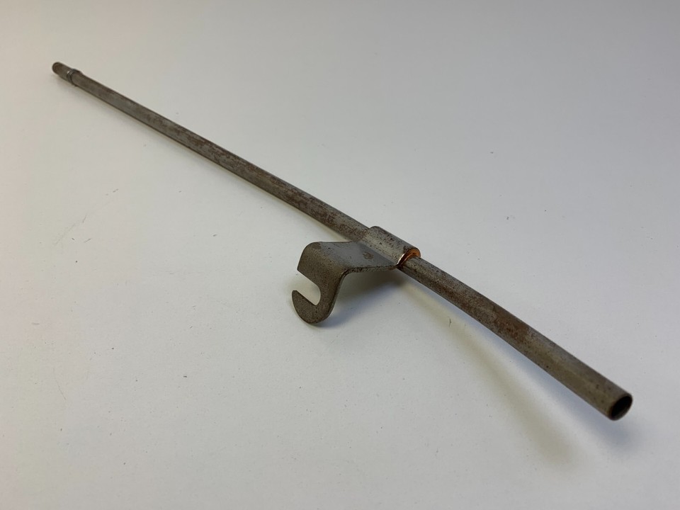 International 1821668C2 Engine Oil Dipstick Tube T444E 7.3L Ford ...