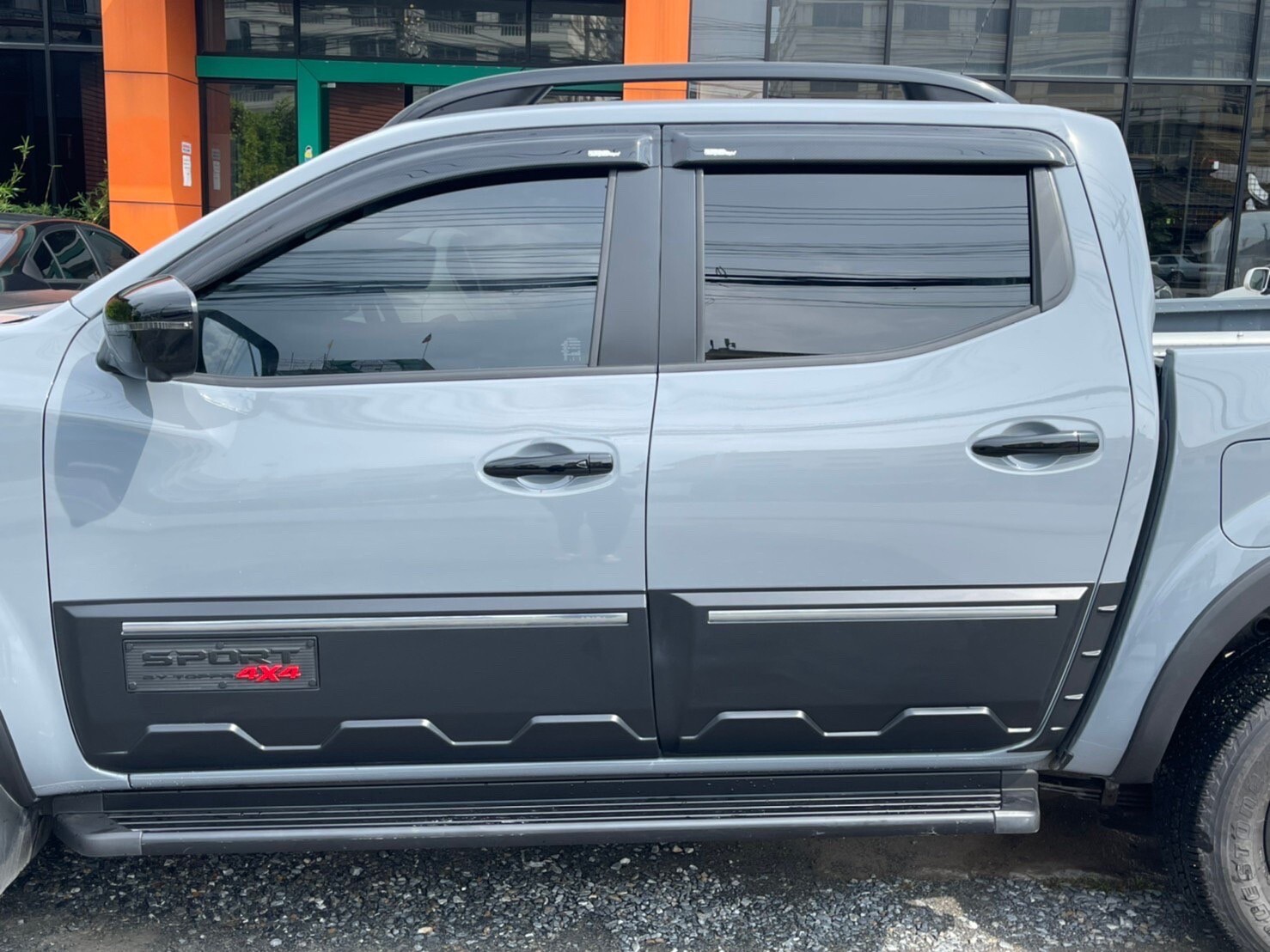 Matte Black Side Molding Body Cladding For Nissan Navara Frontier Pro ...