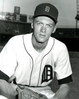 JIM BUNNING BASEBALL HALL OF FAMER DETROIT TIGERS - 8X10 SPORTS PHOTO ...