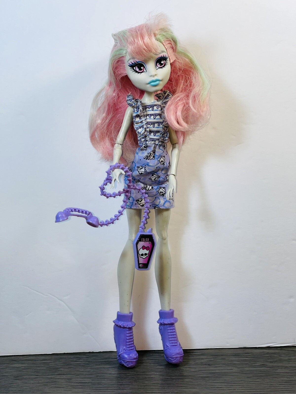 Rochelle Goyle & Catrine DeMew Ghoul Chat Monster High Doll Mattel CBX57 NRFB for sale online | eBay