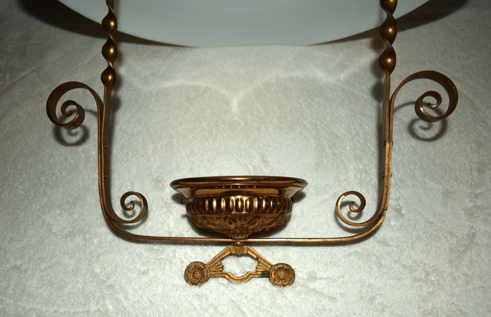 ANTIQUE HANGING LIBRARY PARLOR OIL LAMP SLANT SHADE | eBay