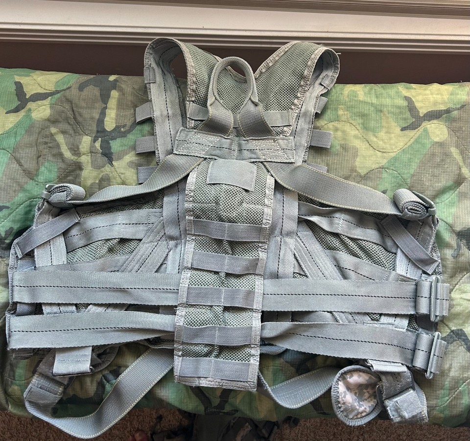 US Military ACU Aircrew Survival Vest PSGC Air Warrier Harness Army UCP ...