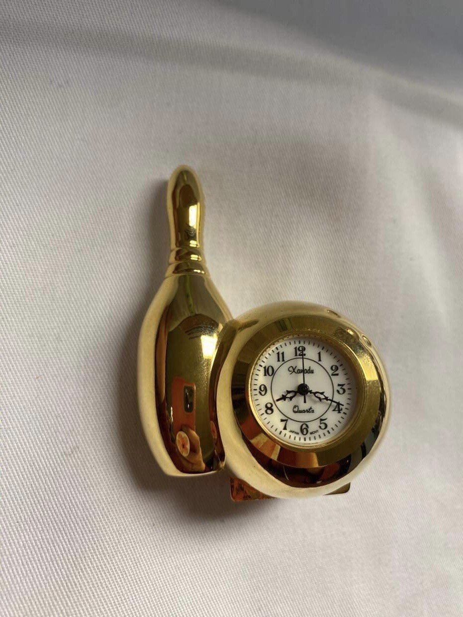 Vintage Miniature Circa Quartz Gold Design Desk Clock Untested ...
