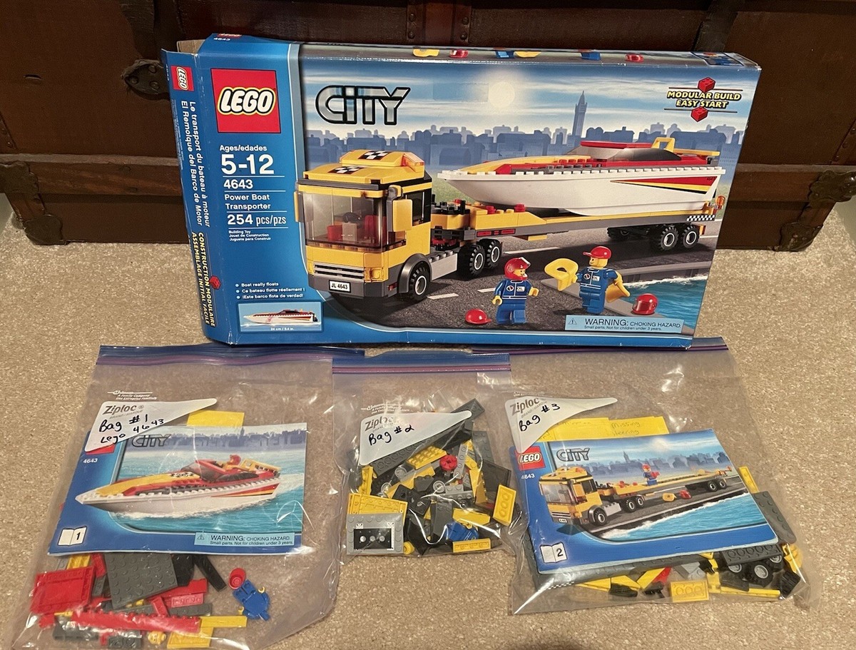 NIB Set 4643 - City Power Boat Transporter resende.rj.gov.br