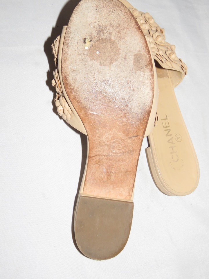 Chanel Tan Leather Rose Slide Sandals Size 38C | eBay
