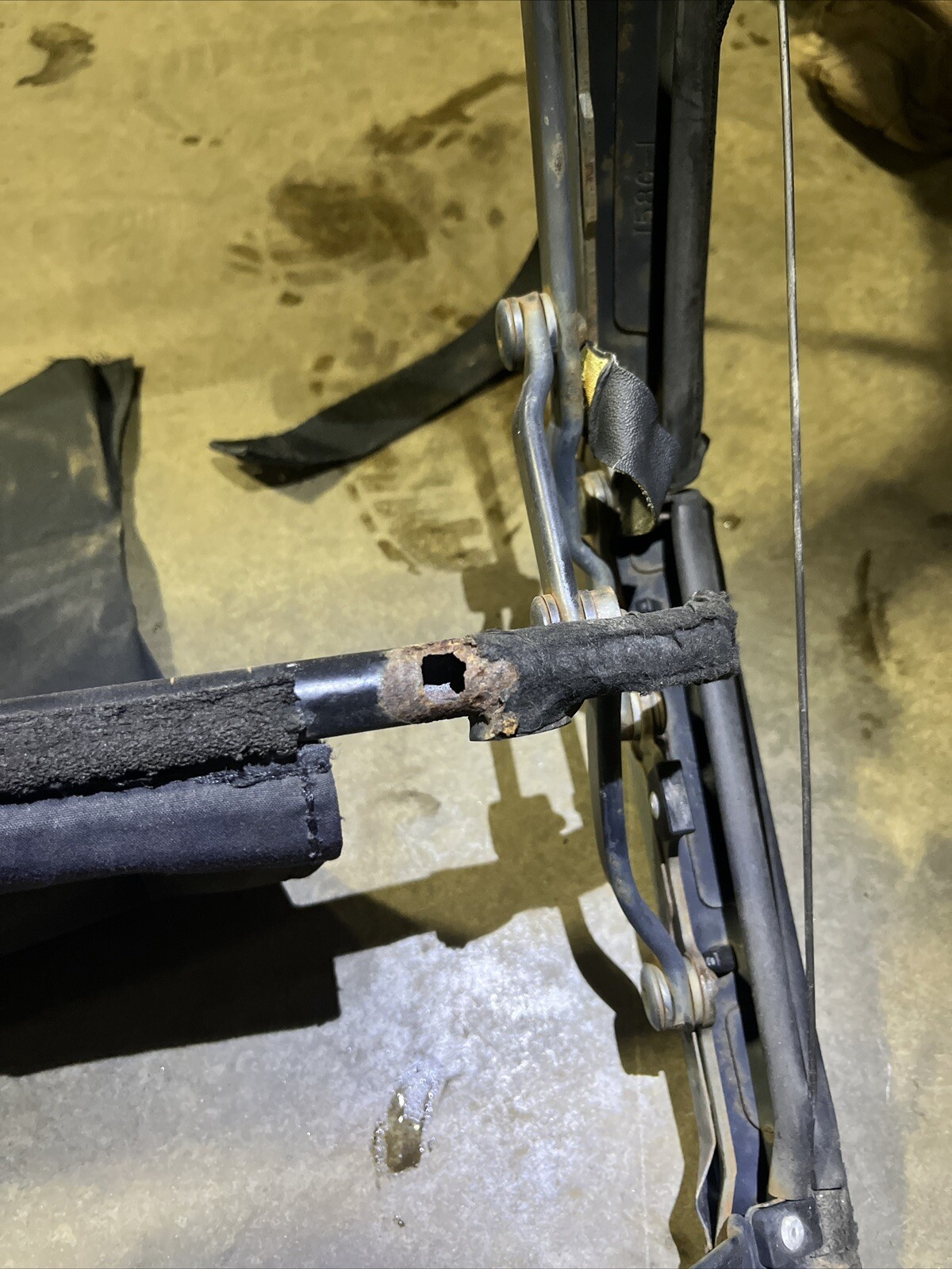 1999-2005 Mazda Miata MX5 OEM Black Soft Top Convertible Frame NB 99-05 ...
