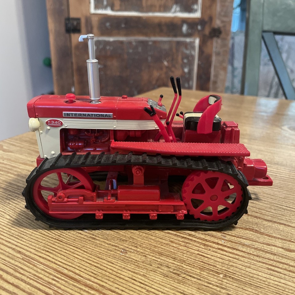 Ertl Diecast 1/16 Scale International Harvester T340 Crawler Tractor | eBay