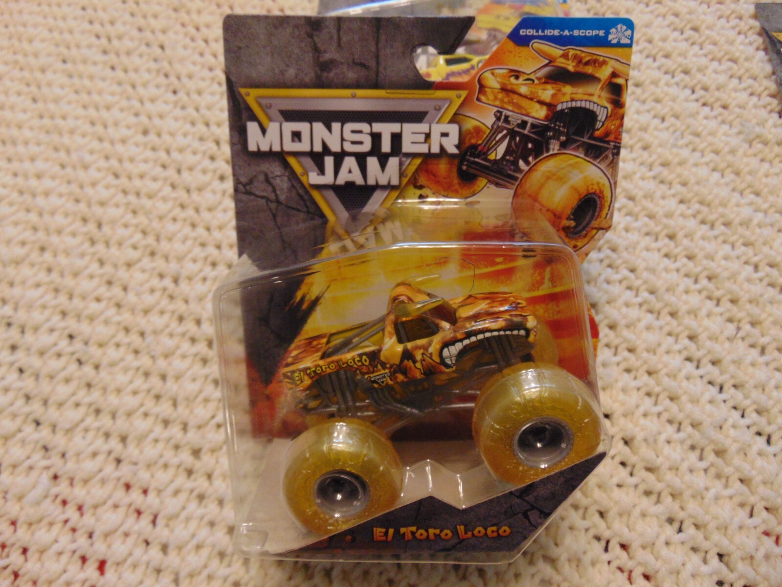 2025 SERIES 42 COLLIDE-A-SCOPE EL TORO LOCO TRUCK SPIN MASTER Monster ...