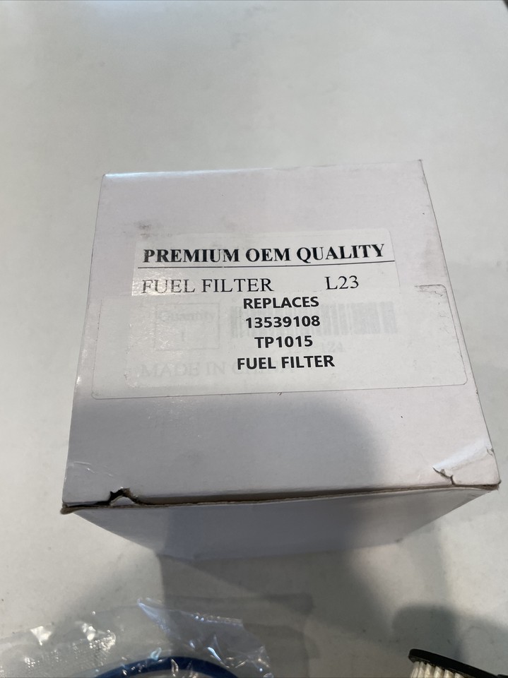 New Chevrolet GMC 6.6L Duramax Diesel Fuel Filter For 13539108 23304096 ...