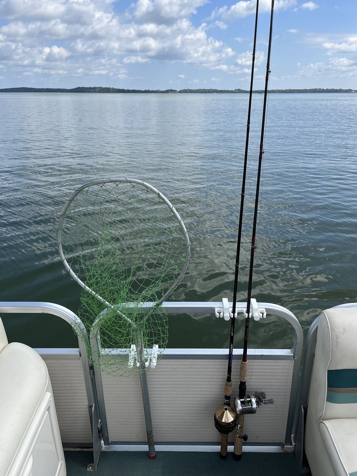 EasyOn The Portable Pontoon Fishing Net Holder Quick Grab! White | eBay