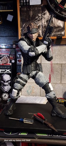 24"+ Solid Snake Metal Gear Solid Statue figure PlayStation | eBay