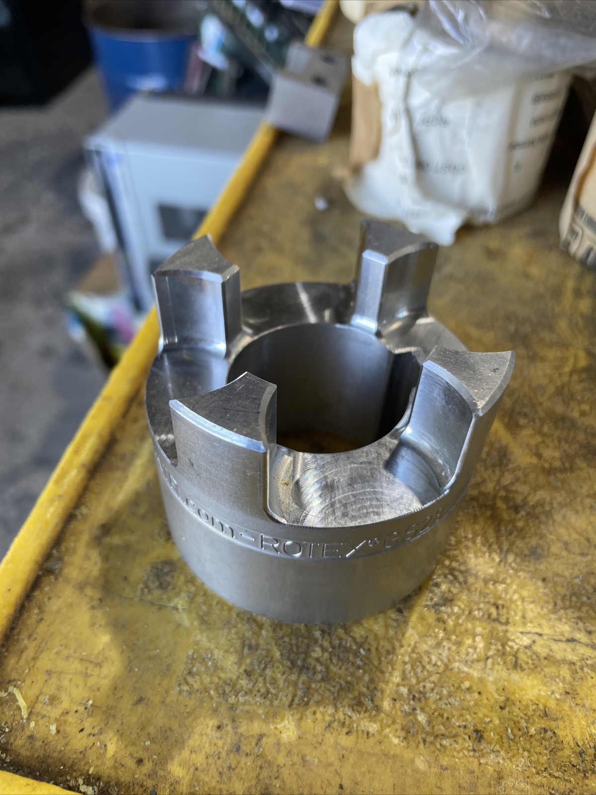 KTR Rotex GS28 Jaw Coupling 1.375” Bore 2-9/16" OD 2-1/16" W Aluminum ...