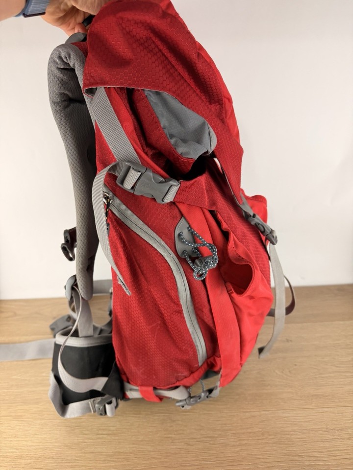 Deuter Unisex ACT Trail 32 Backpack H2O Hydration Trekking Hiking ...