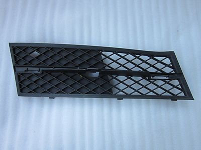 BMW 5 Series 535 SEDAN 09 10 11 12 FRONT BUMPER RH GRILLE GRID OEM ...