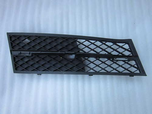 BMW 5 Series 535 SEDAN 09 10 11 12 FRONT BUMPER RH GRILLE GRID OEM ...