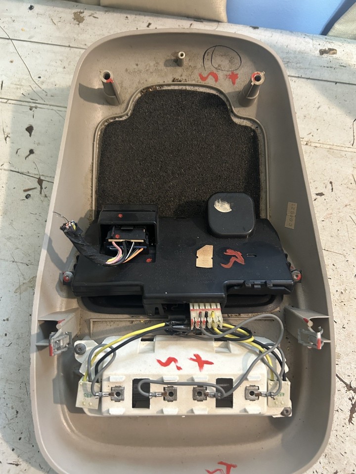 1994-1997 Dodge Ram 1500 2500 3500 Overhead Console MAP Dome Display ...