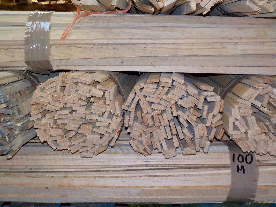 Sawn Oak Lath for traditional & conservation Lime plaster & rendering ...