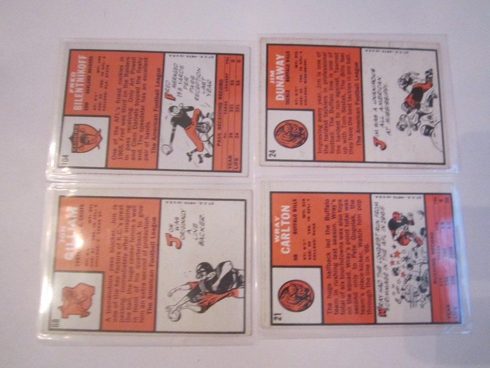 (12) 1966 NFL FOOTBALL CARDS - EX MINT CONDITION - SEE PHOTOS - LOT 1 ...