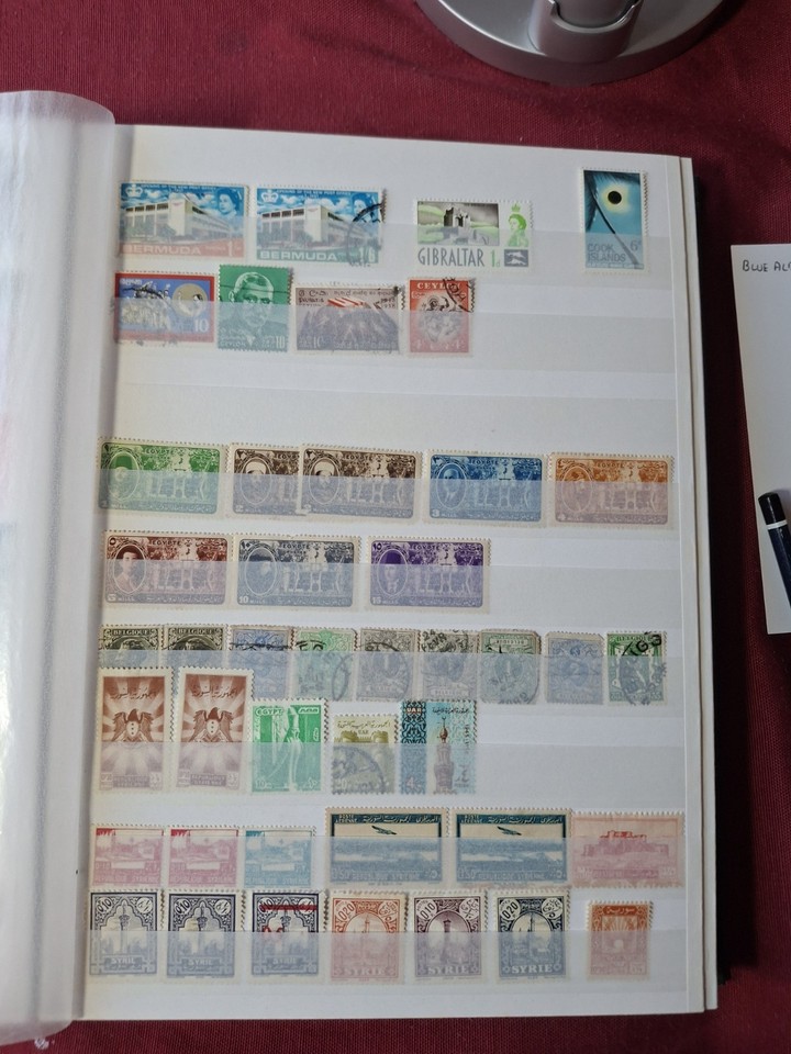 STAMP STOCKBOOK {containing approx 2500 stamps) | eBay UK
